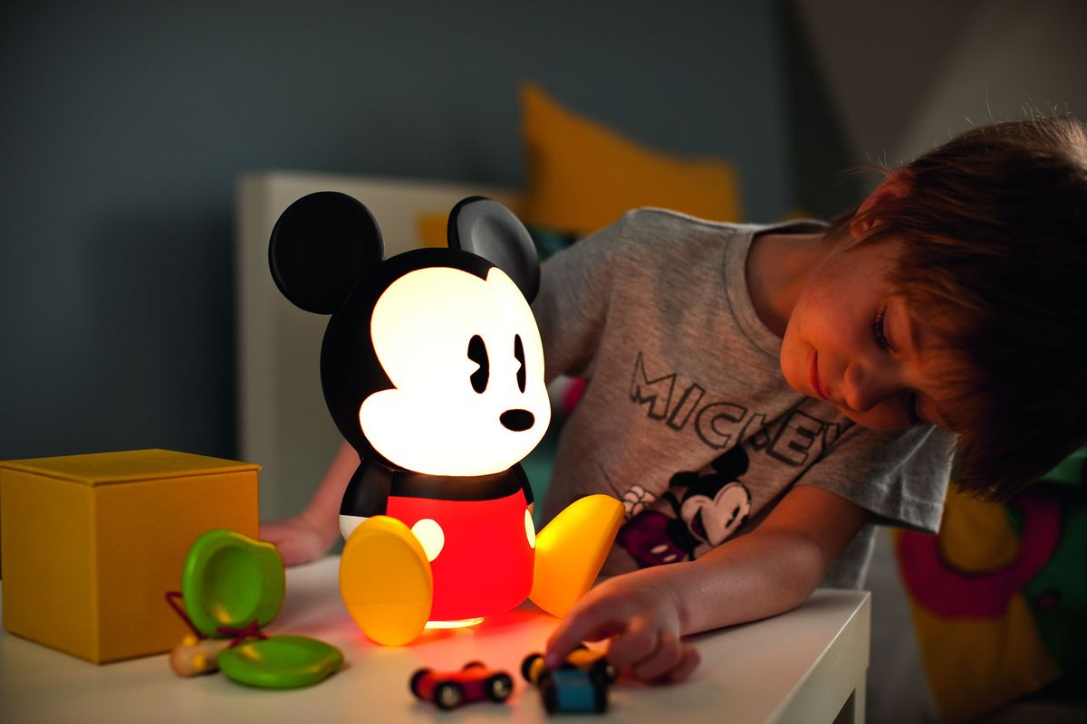 Descoperă lămpile care aduc la viaţă personajele lumii Disney - REVISTA ...