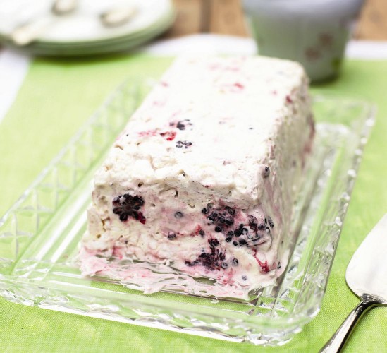 Parfe de mure – reţeta unui desert divin! - REVISTA BABY: Pentru ...