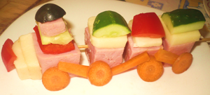 Trenulet din sunca, legume si cascaval - REVISTA BABY: Pentru părinti ...